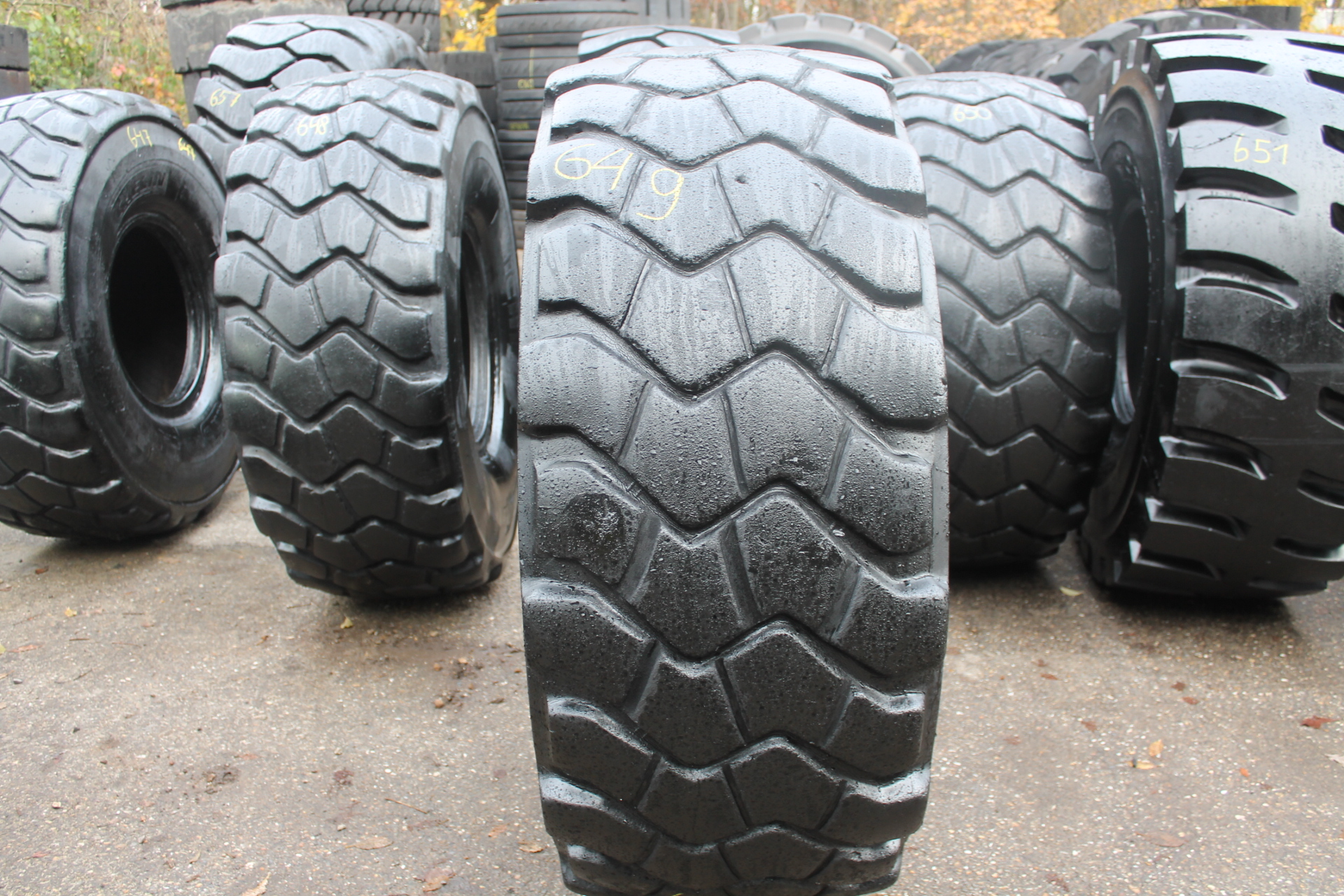 23.5R25 Michelin XADN